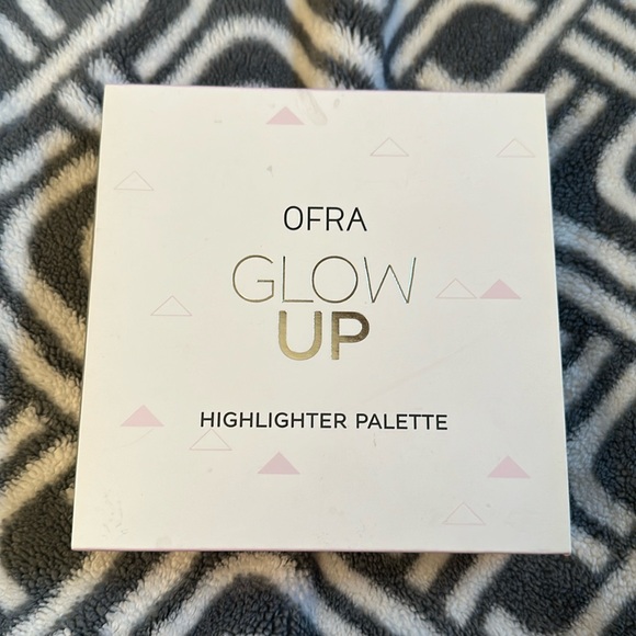 OFRA | Makeup | Ofra Glow Up Highlighter Palette | Poshmark